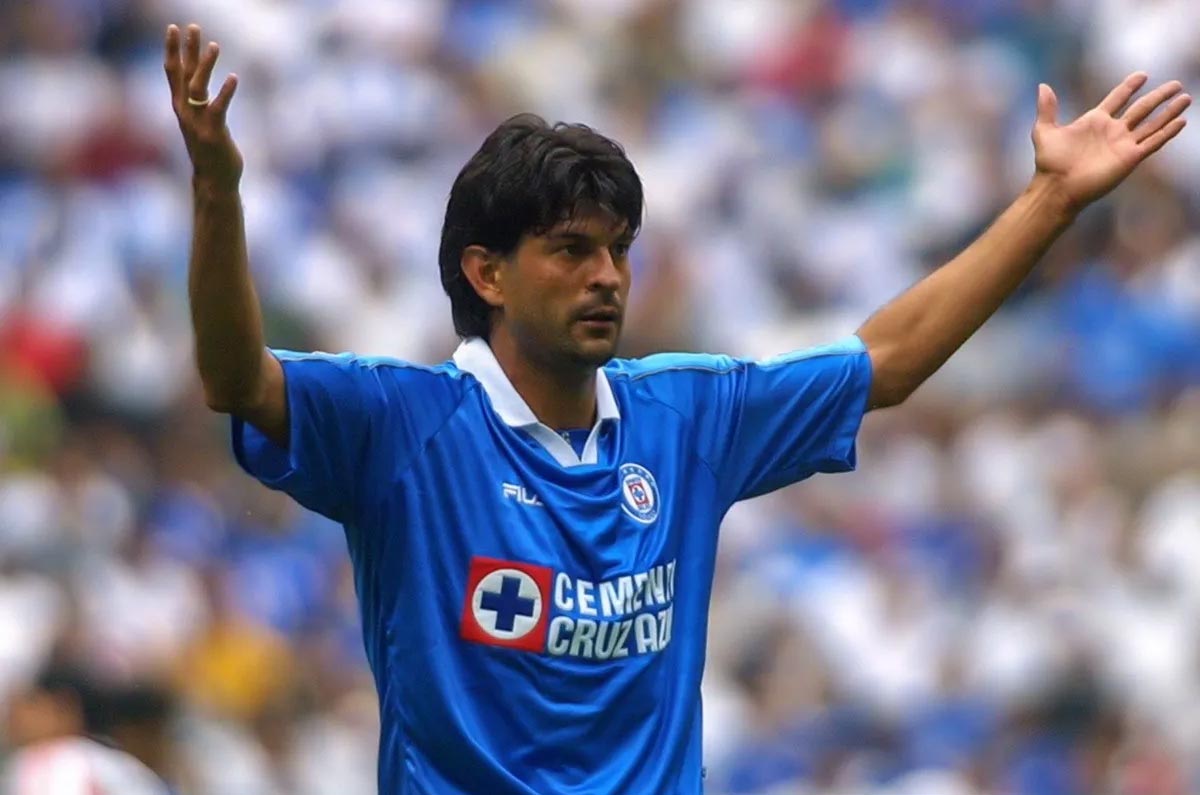Por qué José Cardozo pudo jugar en el Cruz Azul siendo del Toluca