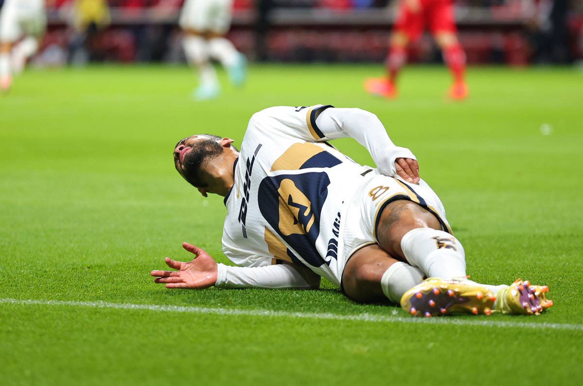 Por qué la salida de José Luis Caicedo de Pumas es casi imposible