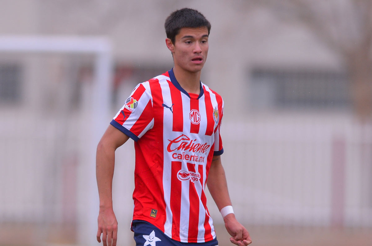 Chivas cocina el regreso de Diego Ochoa