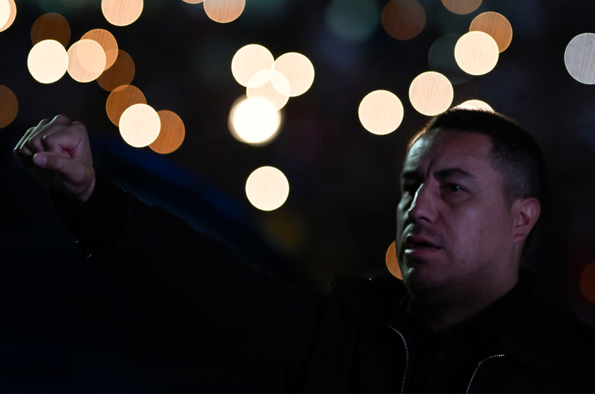 cuanto-gana-efrain-juarez-pumas-multa-pesos-